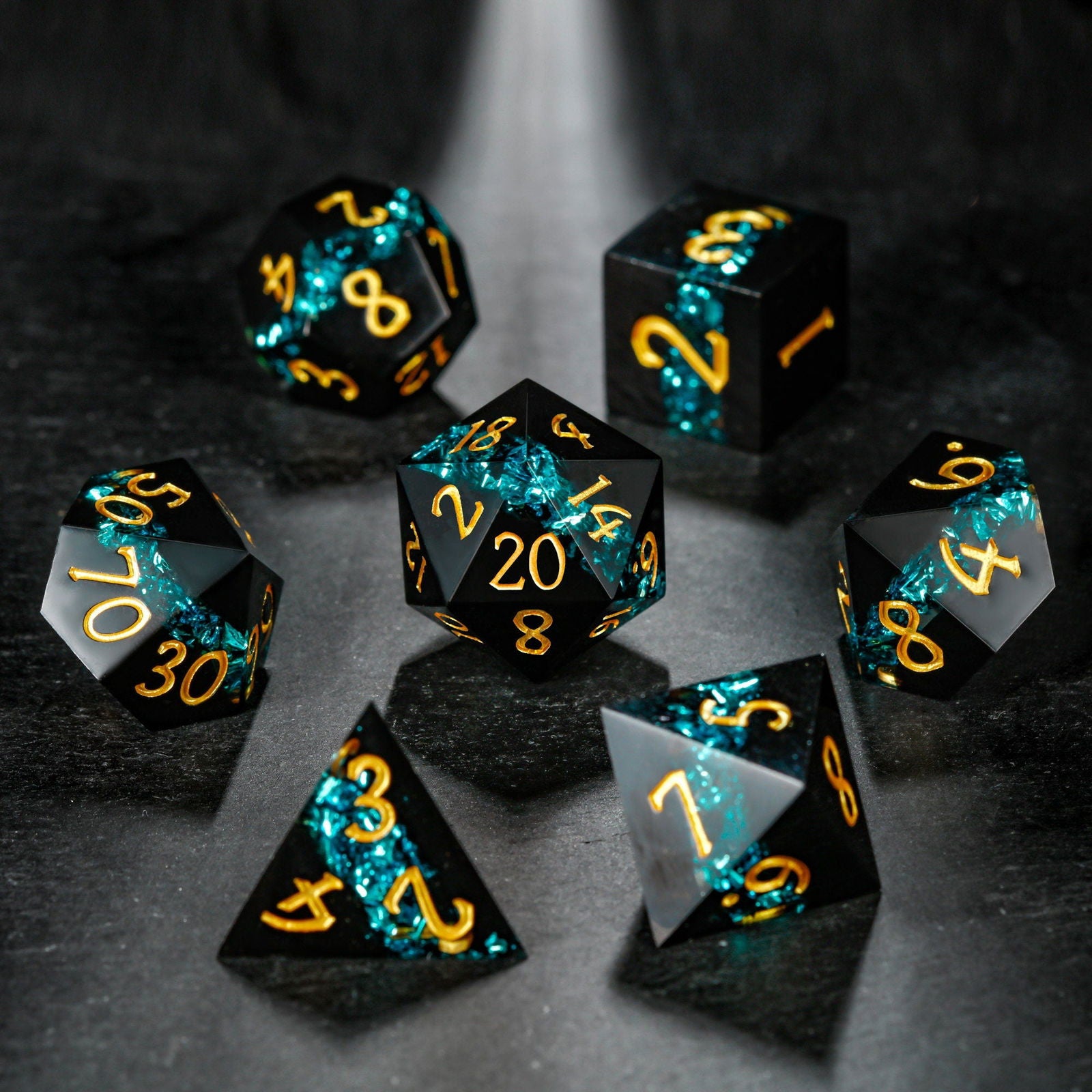 Black Wood Plant Bee Motif DnD D&D Dice Box – CrystalMaggie