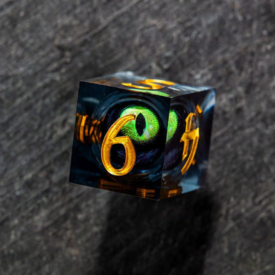 Floating Green Pupil Dragon's Eye Liquid Core DnD D&D Dice D6 ...