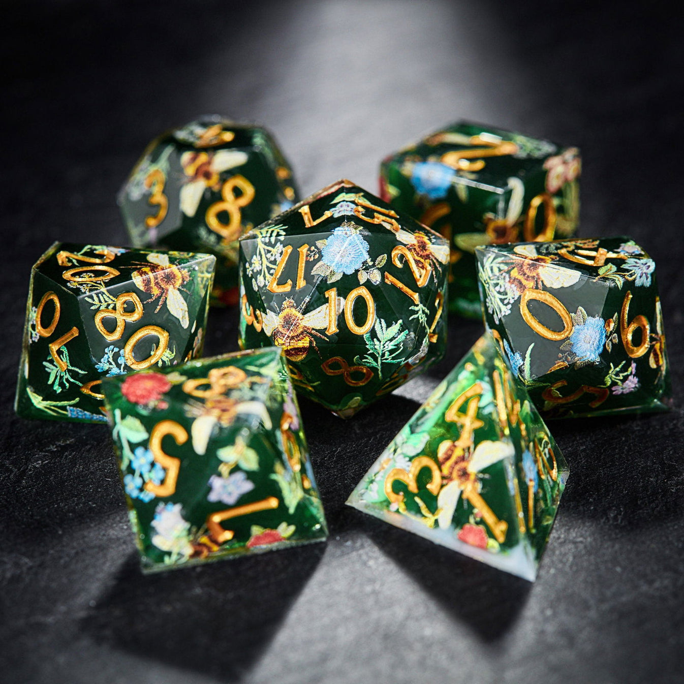 Honey Bee and Flowers Resin DnD D&D Dice Set – CrystalMaggie