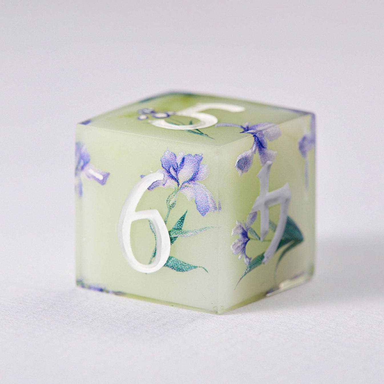 Purple Irises Resin DnD D&D Dice Set – CrystalMaggie